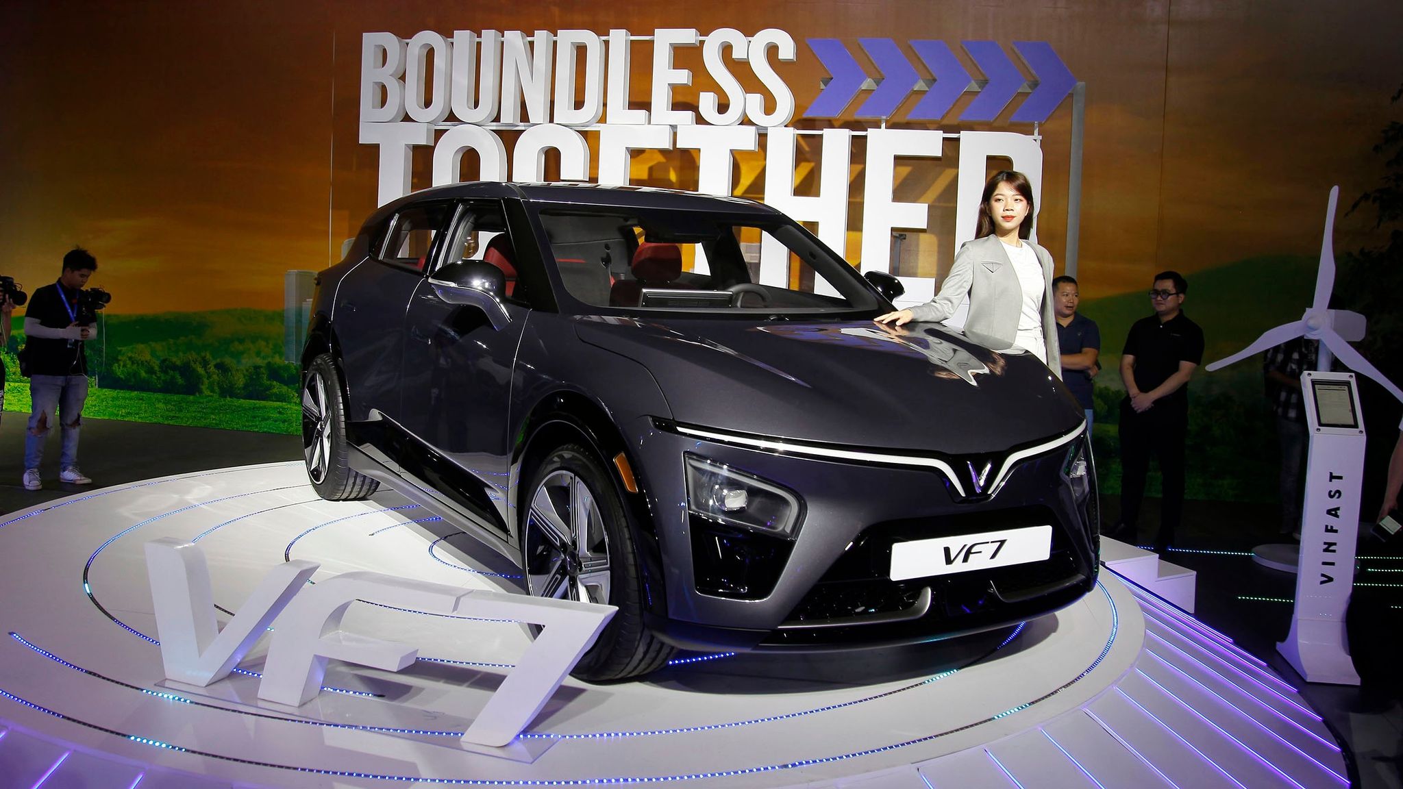 Xe xanh: VinFast VF 7 chốt ngày ra mắt chính thức nhưng chưa rõ ngày ...